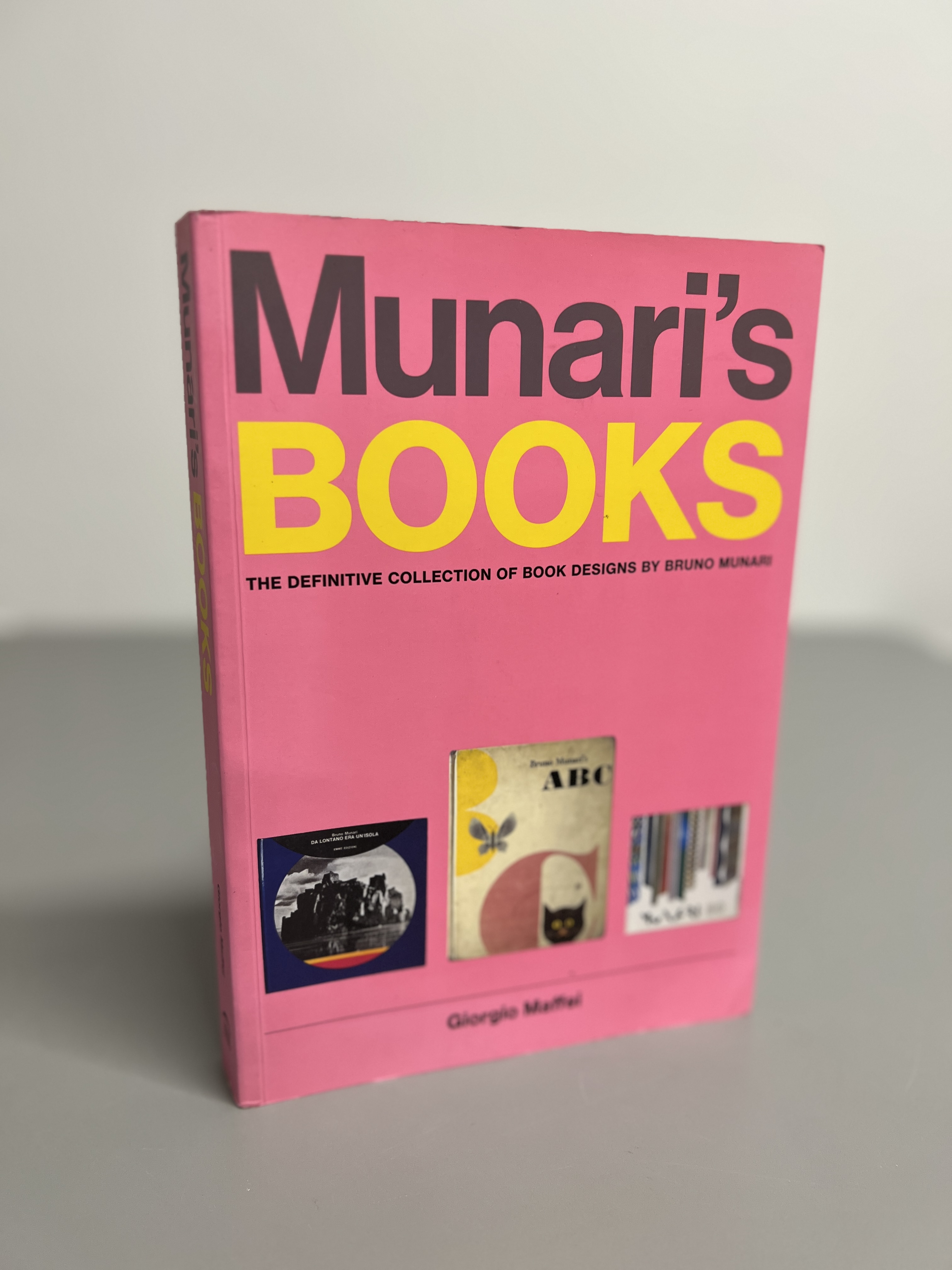 Munari's Books The Definitive Collection of Book Design by Bruno Munari